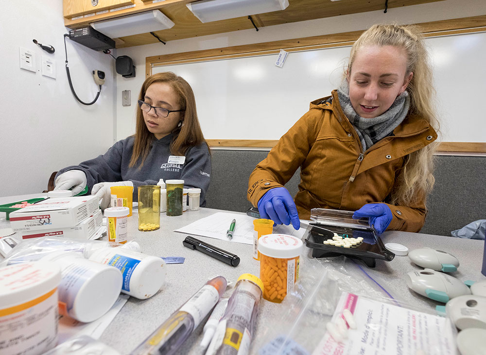 Georgian College Pharmacy Technician students partner with Barrie Police and Simcoe Muskoka ...