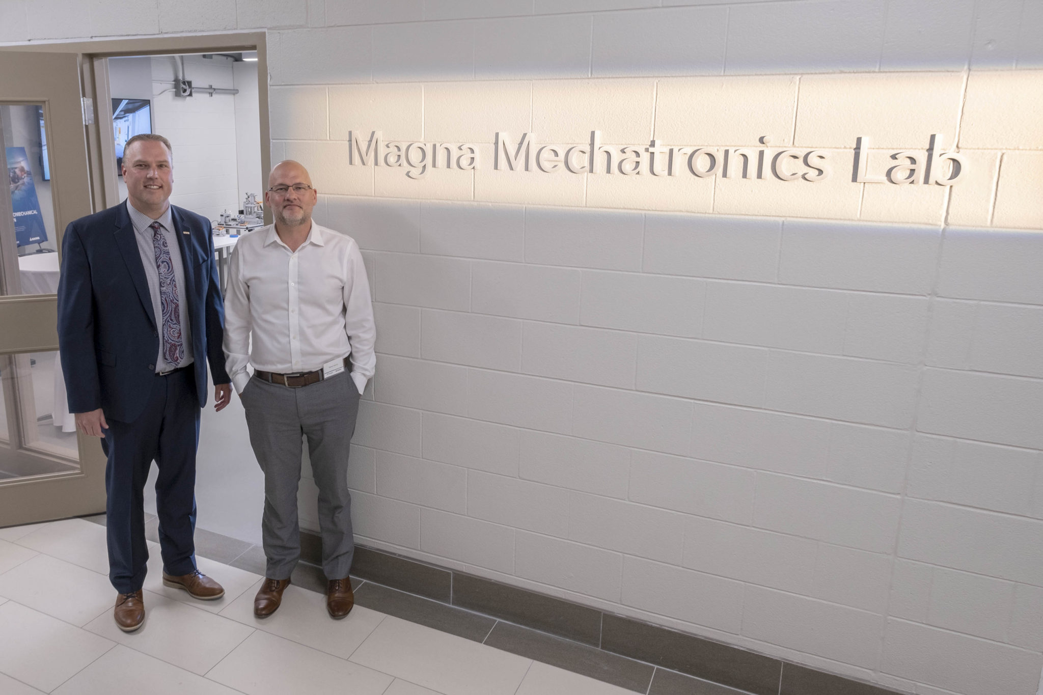 Georgian officially opens the Magna Mechatronics Lab at the Barrie ...