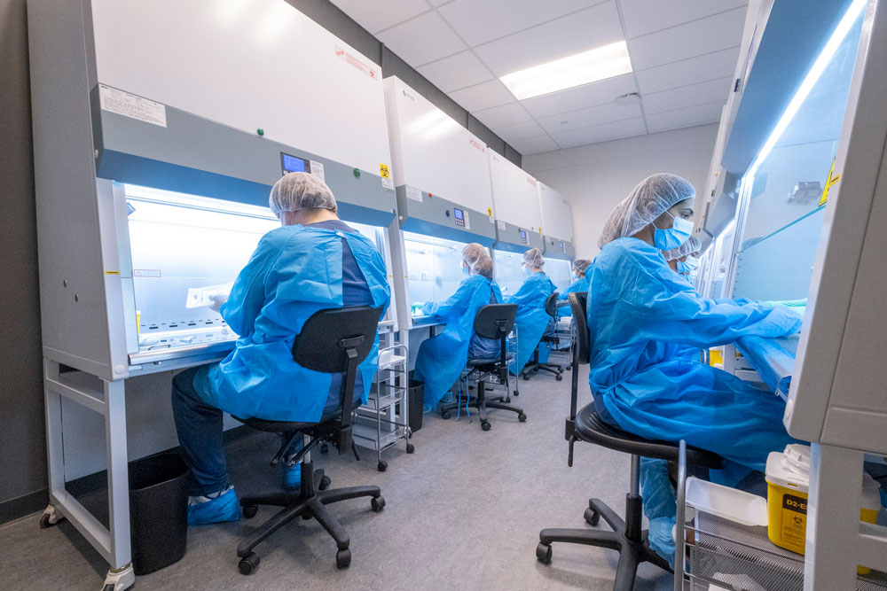 Prepare for a career as a licensed pharmacy technician - Georgian College